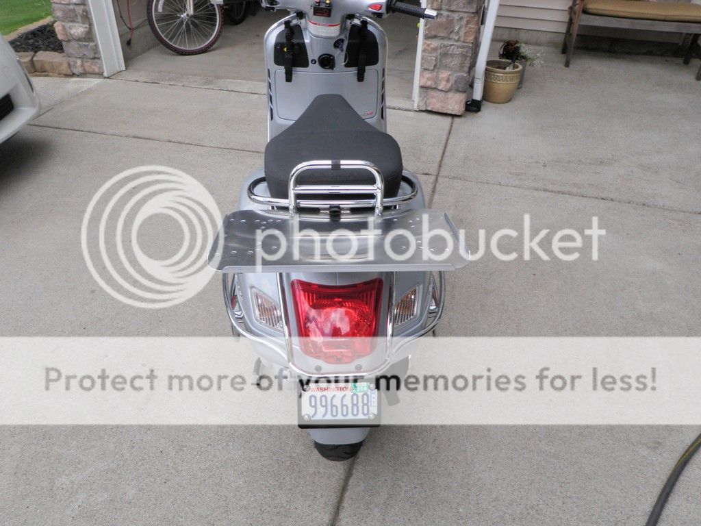 Modern Vespa : Rear rack platform for the Vespa GTS step-by-step walkthru
