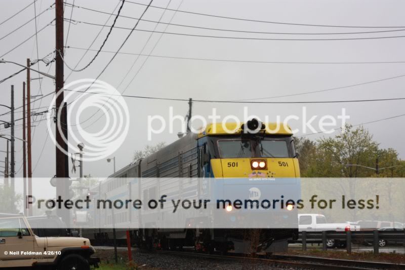 4/26/10 shots in the LIRR Rain - Railroads Photos & Videos - NYC ...