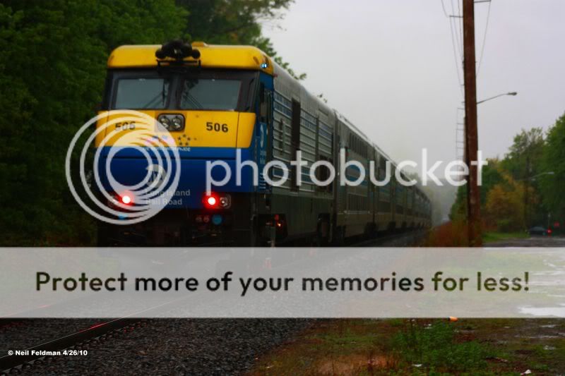 4/26/10 shots in the LIRR Rain - Railroads Photos & Videos - NYC ...